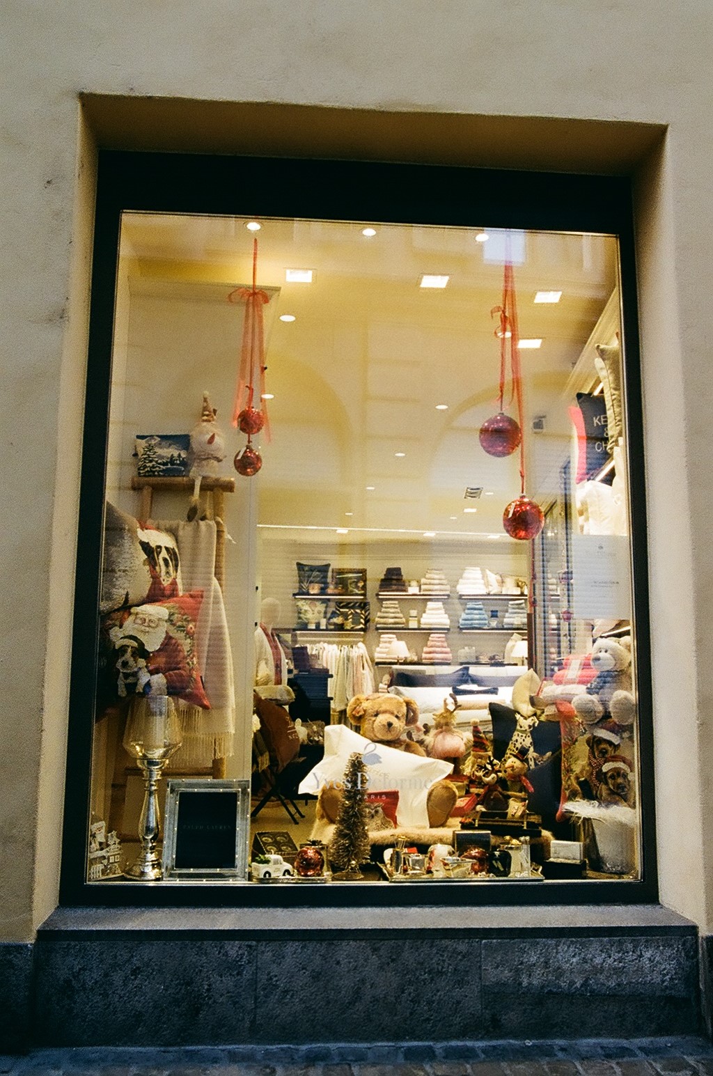 Consumer / Shopper / Customer Behaviour – Theory, Research & Practice ...